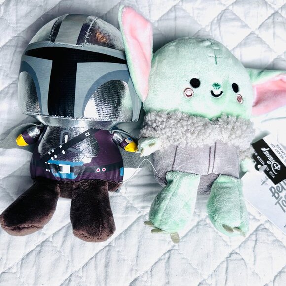 Star Wars | Toys | Hallmark Better Together Mandalorian Grogu Magnetic ...